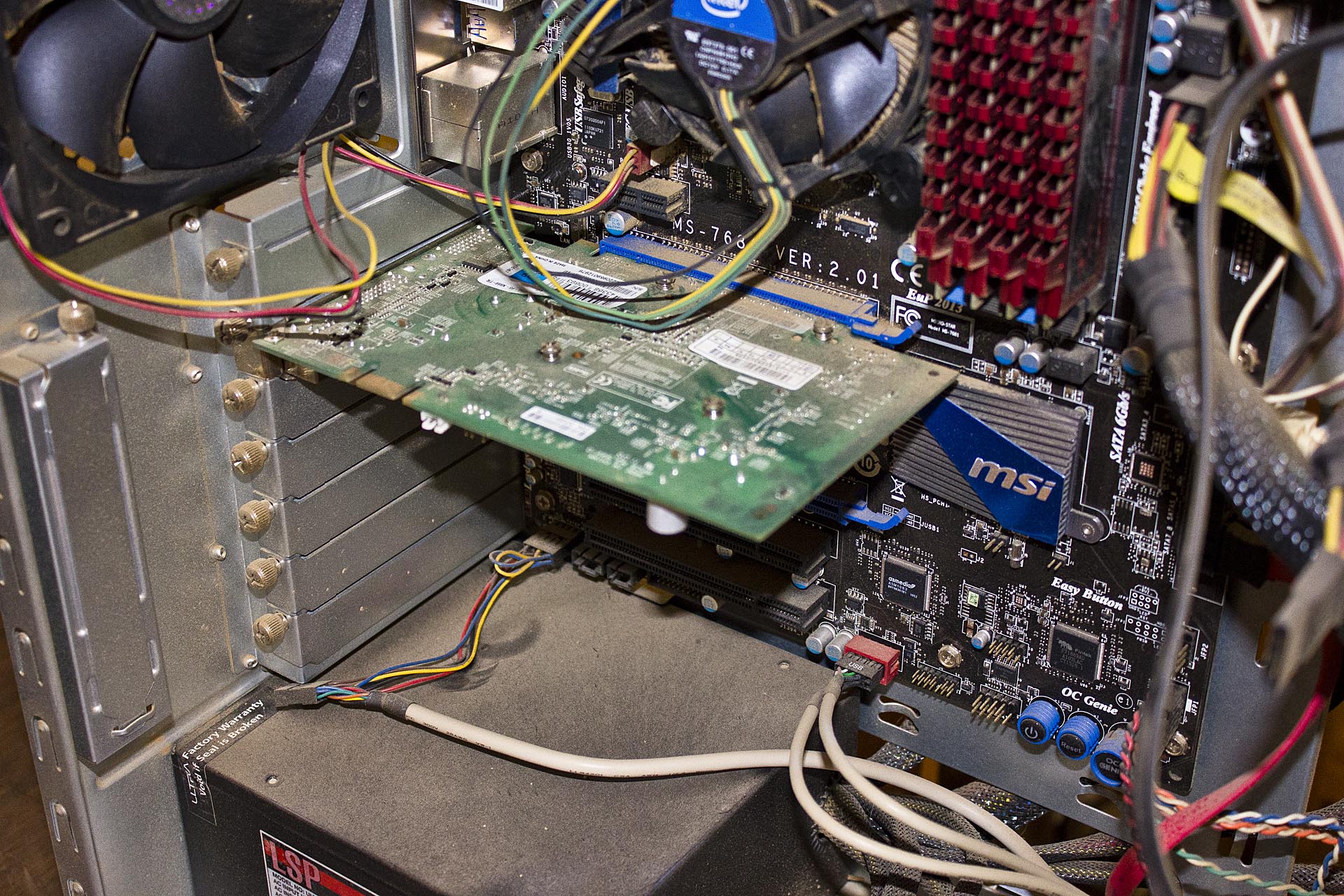 The Inner Guts of My Computer | Before and After Photos – Motley News