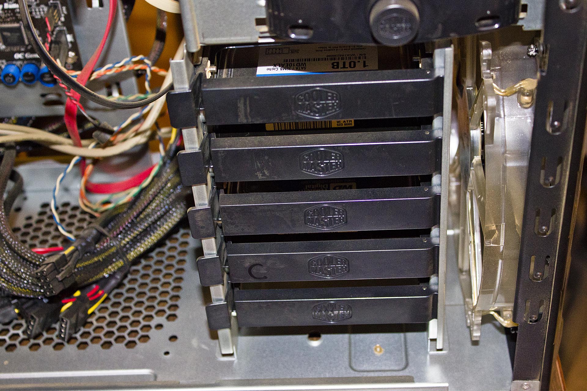 The Inner Guts of My Computer | Before and After Photos – Motley News