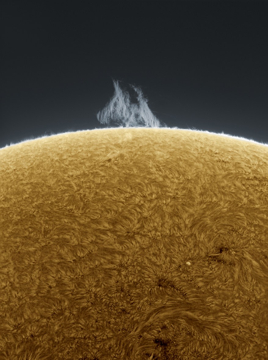 The most phenomenal close-up photos of the sun… Absolutely breathtaking ...